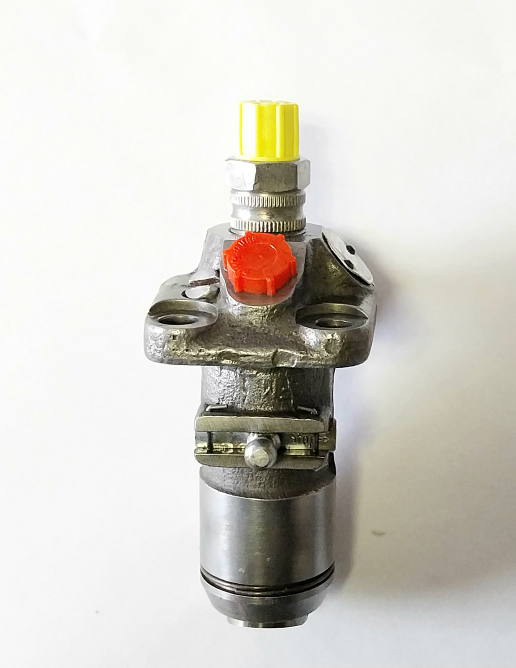 Diesel Einspritzpumpe Farymann A40 PFR1K55/265/11 0414151990 UT=82.8 ...